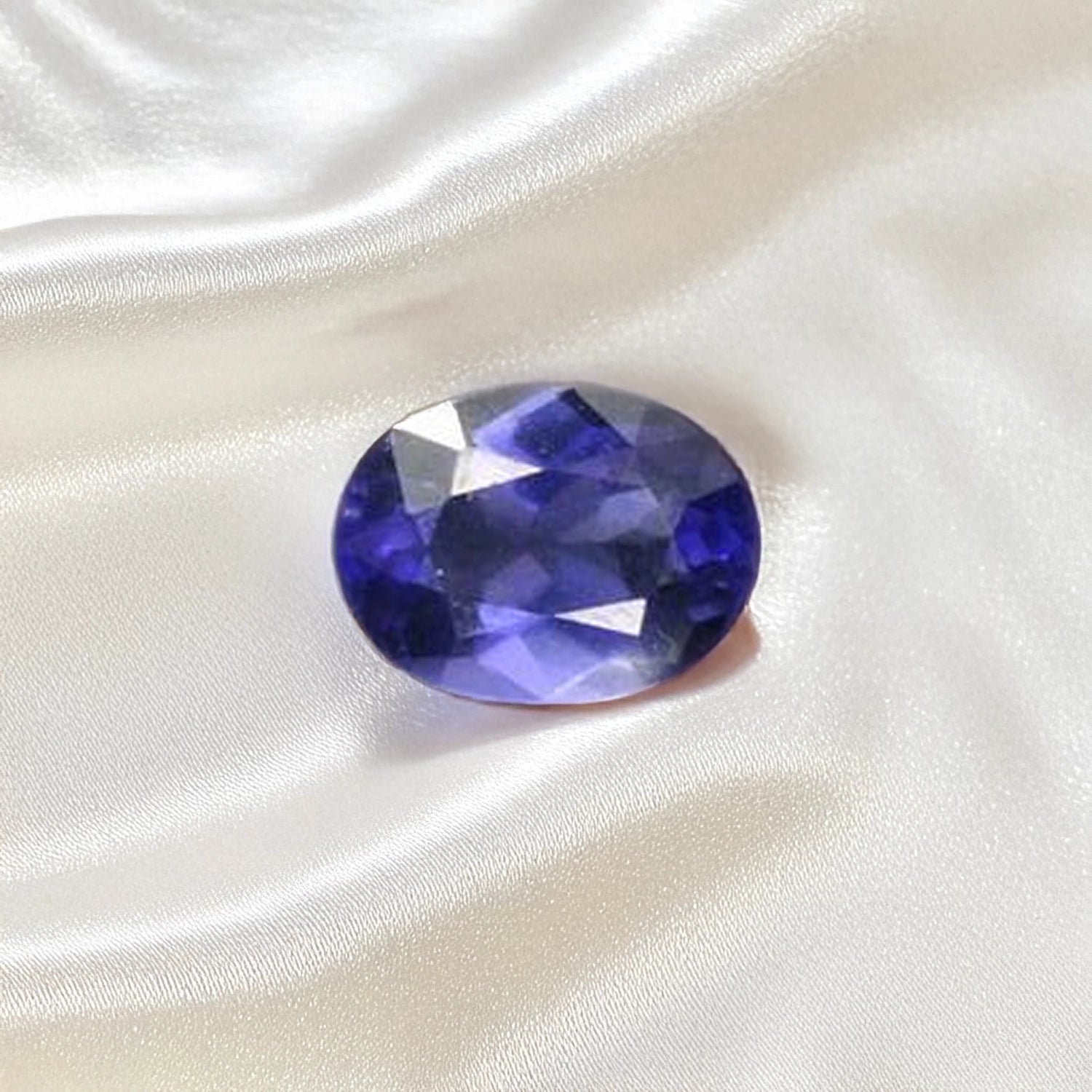 Buy Iolite Gemstone Orginal at Best Price - Astrotalk Store